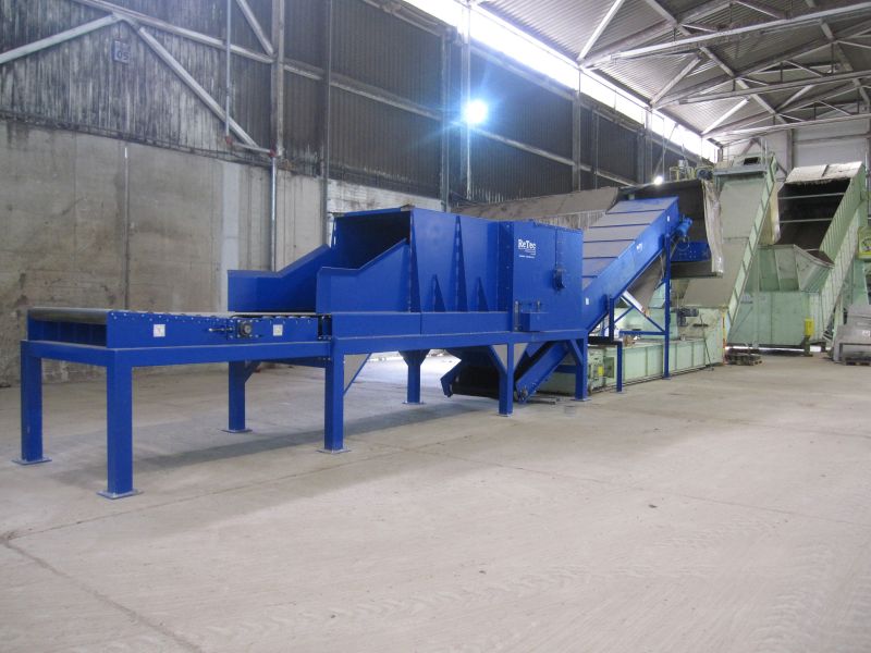 Bale opener - debaling of all kinds of wrapped bales