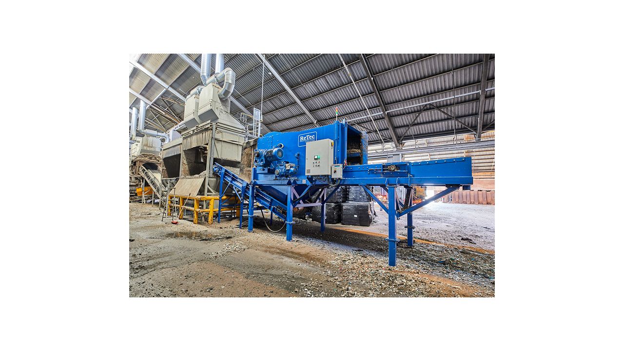 Bale opener - debaling of all kinds of wrapped bales